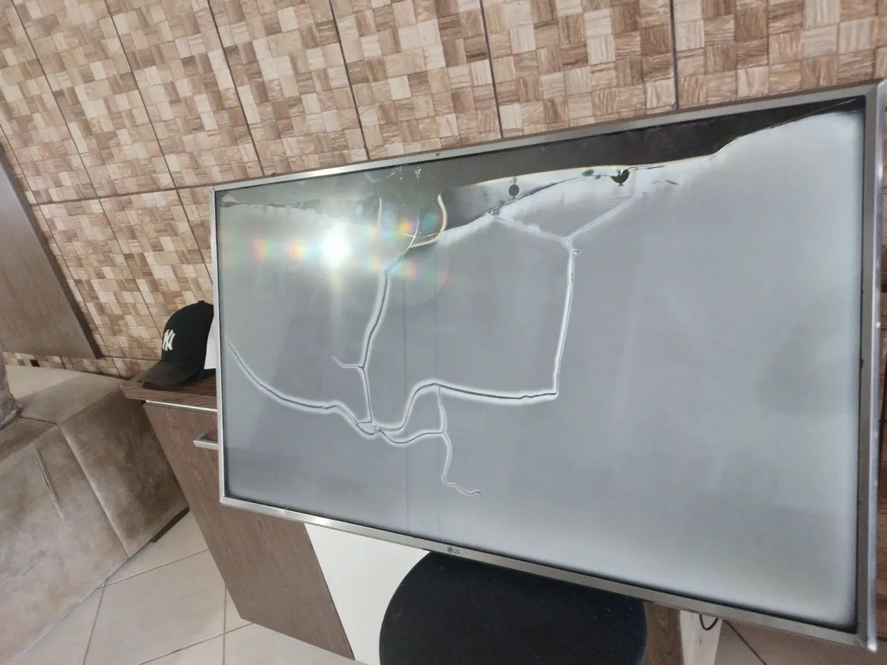 Smart TV 43 polegadas só 90 reais - TVs - Forquilhas, São José ...