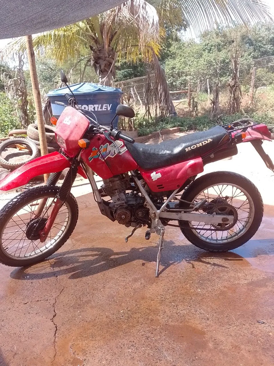 Motos HONDA XLR no Brasil