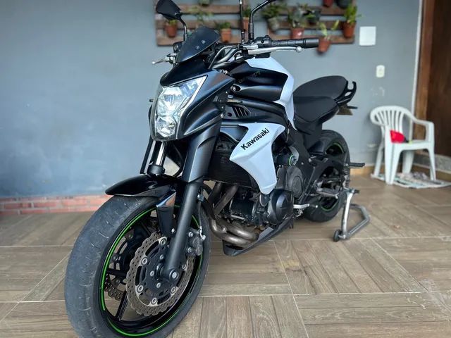 Motos KAWASAKI ER-6N 2015 no Brasil