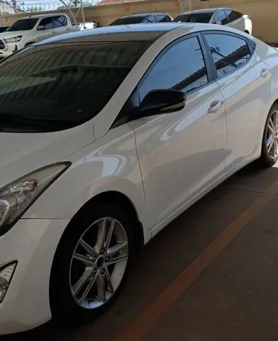 HYUNDAI ELANTRA Usados e Novos