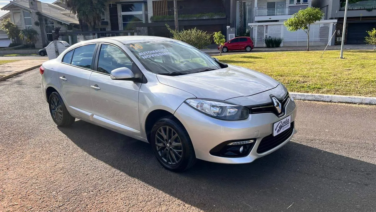 "renault fluence" no Brasil