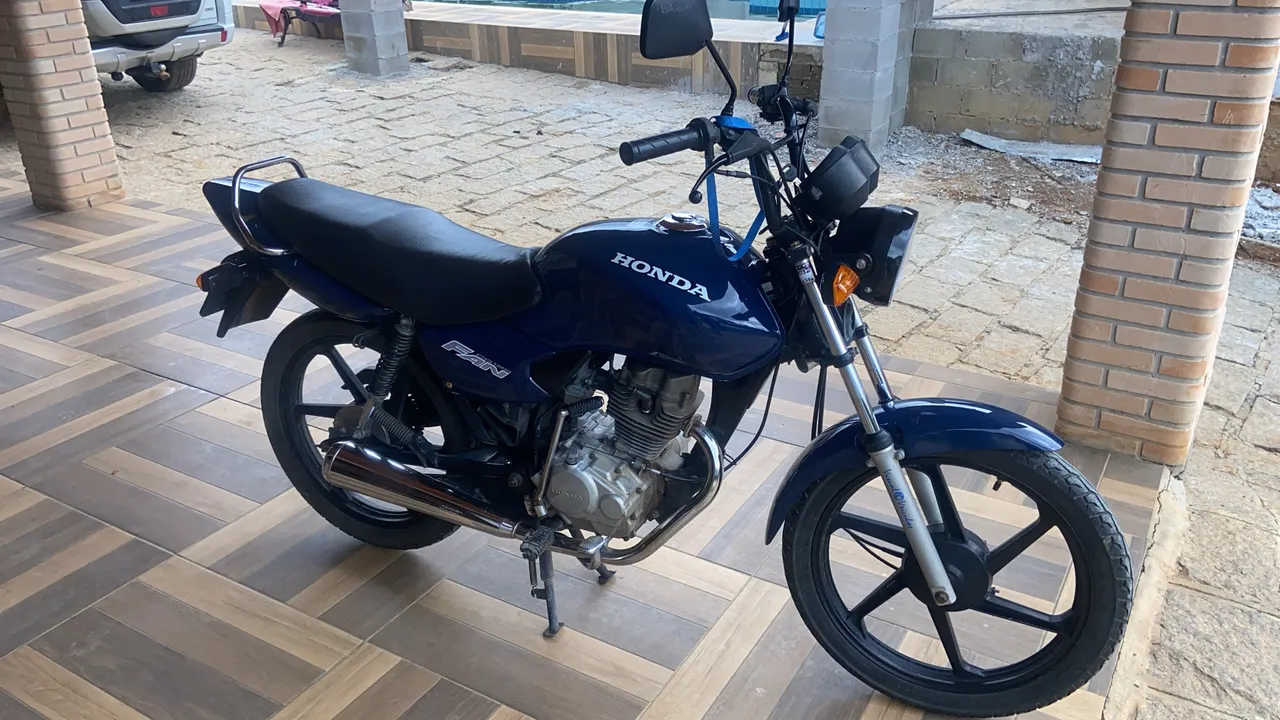 Motos HONDA CG 2005 no Brasil