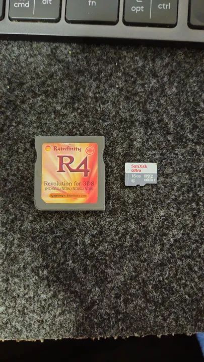 R4 Revolution for Nintendo DS e 3DS- Cartão Flash - Jogos de Vídeo Game ...