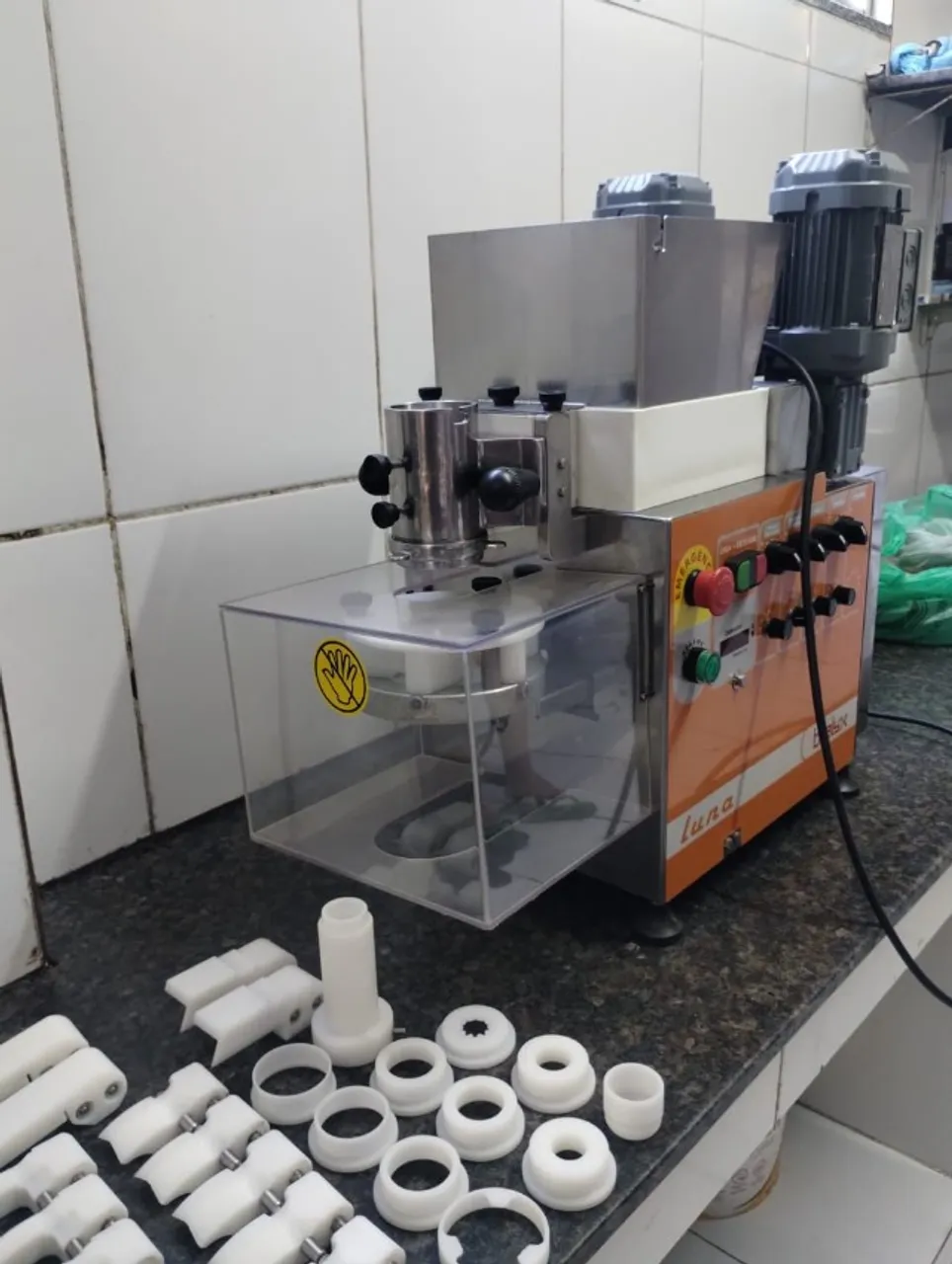 "maquinas de salgados bralyx" no Brasil