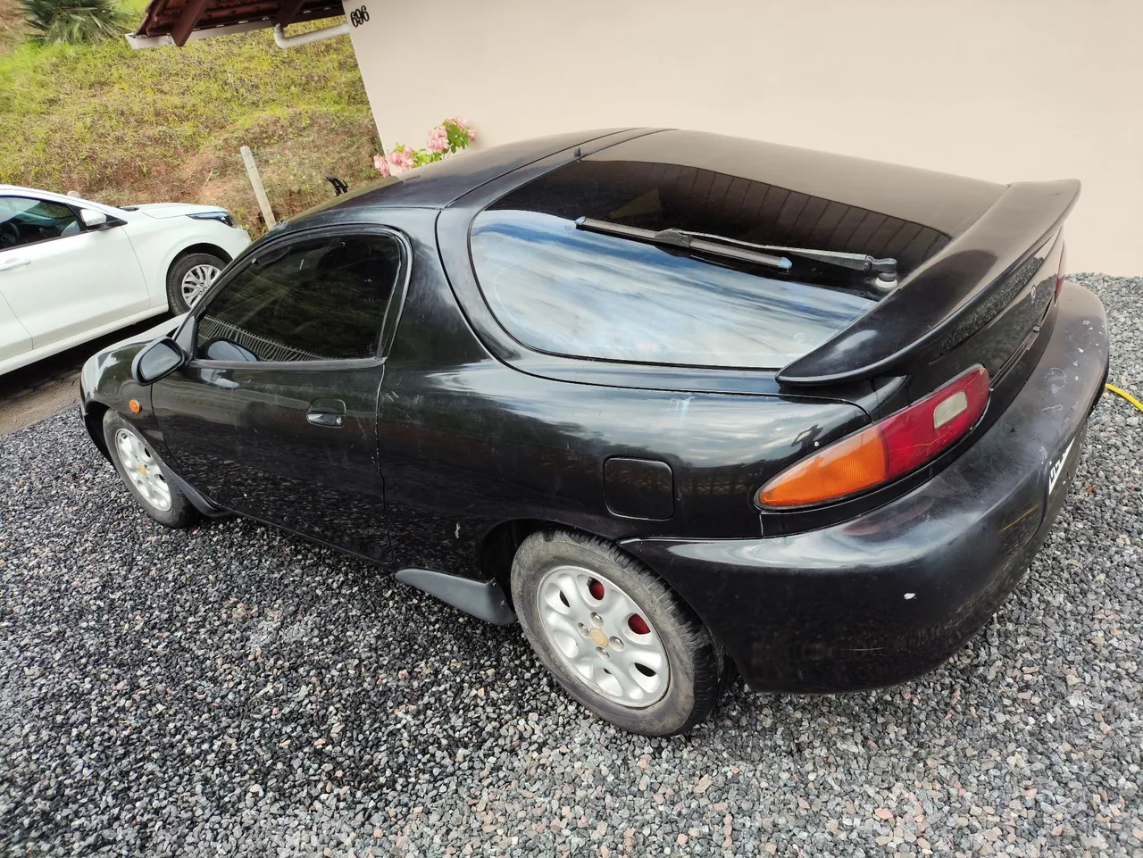 "mazda mx 3" no Brasil