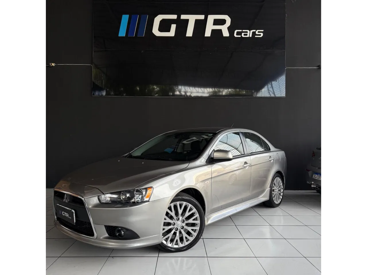 MITSUBISHI LANCER 2015 Usados e Novos