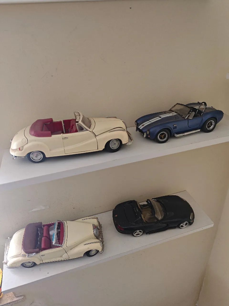 COLEÇÃO 14 CARROS MINIATURA DIECAST 1/18 e 1/16 MAISTO - Hobbies e ...