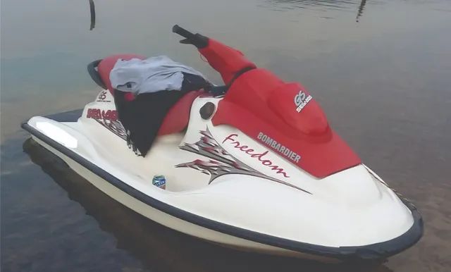 Barcos e aeronaves - Franca, São Paulo