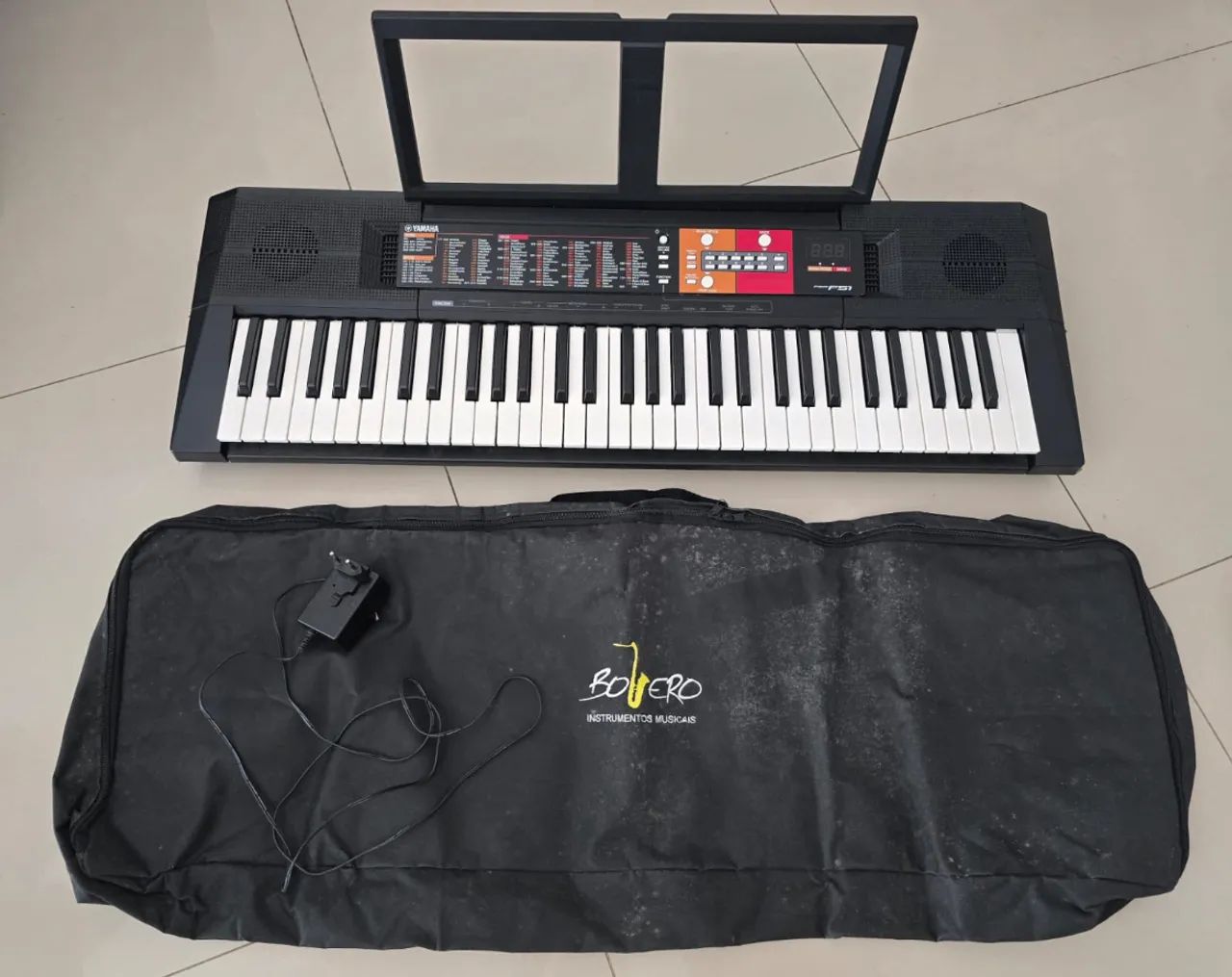 Teclado Yamaha digital PSR-F51 com suporte capa de transporte ...