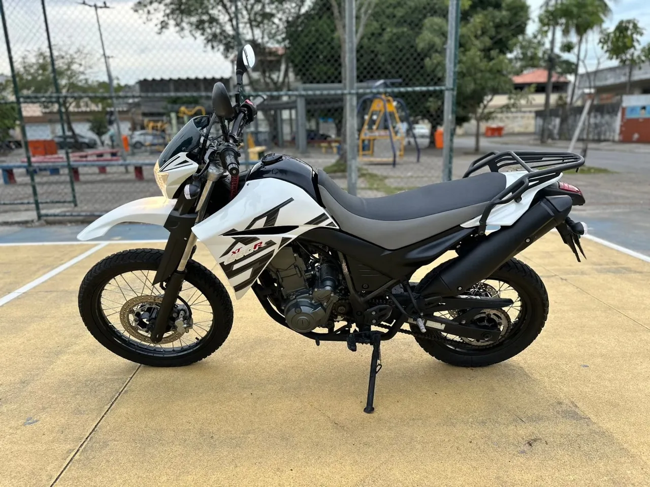 Motos YAMAHA XT 660 R no Brasil