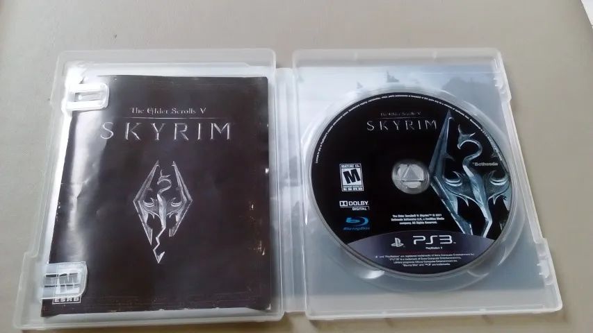 CD jogo PS3 Skyrim - Jogos de Vídeo Game - Parque Burle, Cabo Frio ...