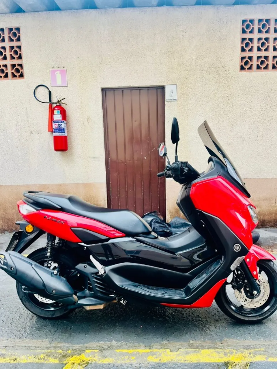 Motos YAMAHA NMAX 2023 no Brasil