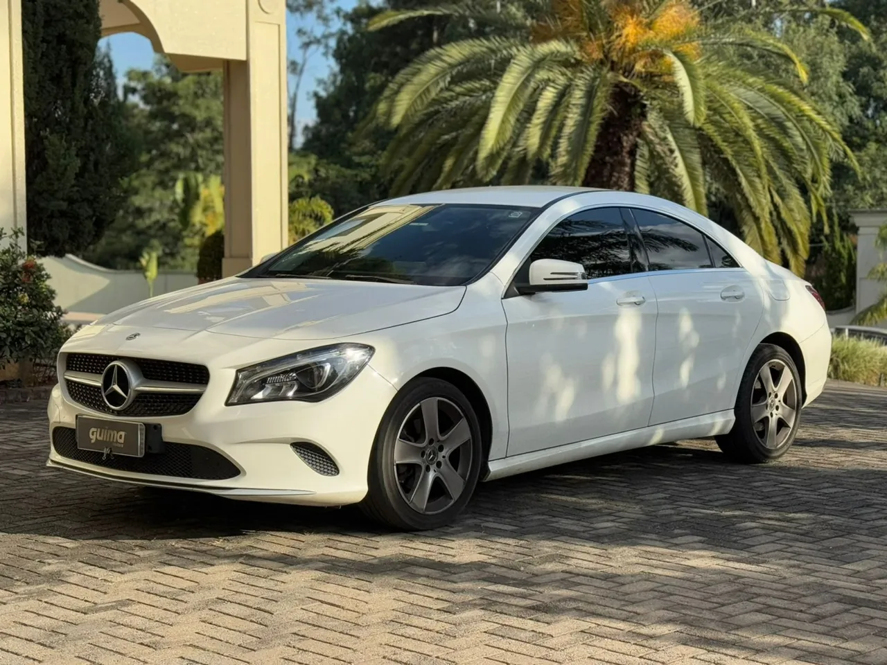 MERCEDES-BENZ CLA-180 2018 Usados e Novos