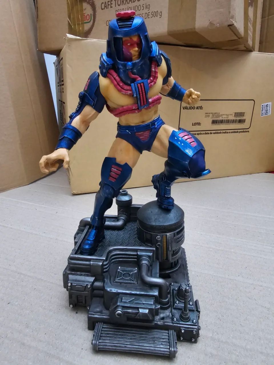 Multifaces - IRON STUDIOS - SEM CAIXA - MOTU - Hobbies e coleções ...