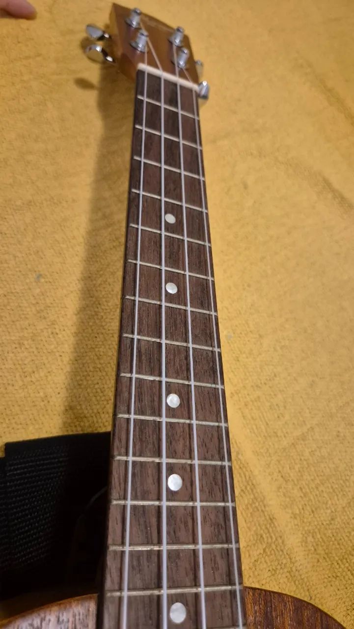 Ukulele Ohana TK-10 Tenor + Case Acolchoado | Ótimo Estado ...