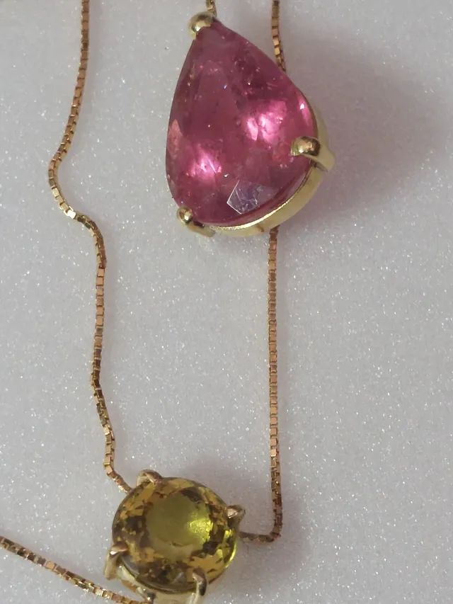 Colar pedra rosa | +98 anúncios na OLX Brasil