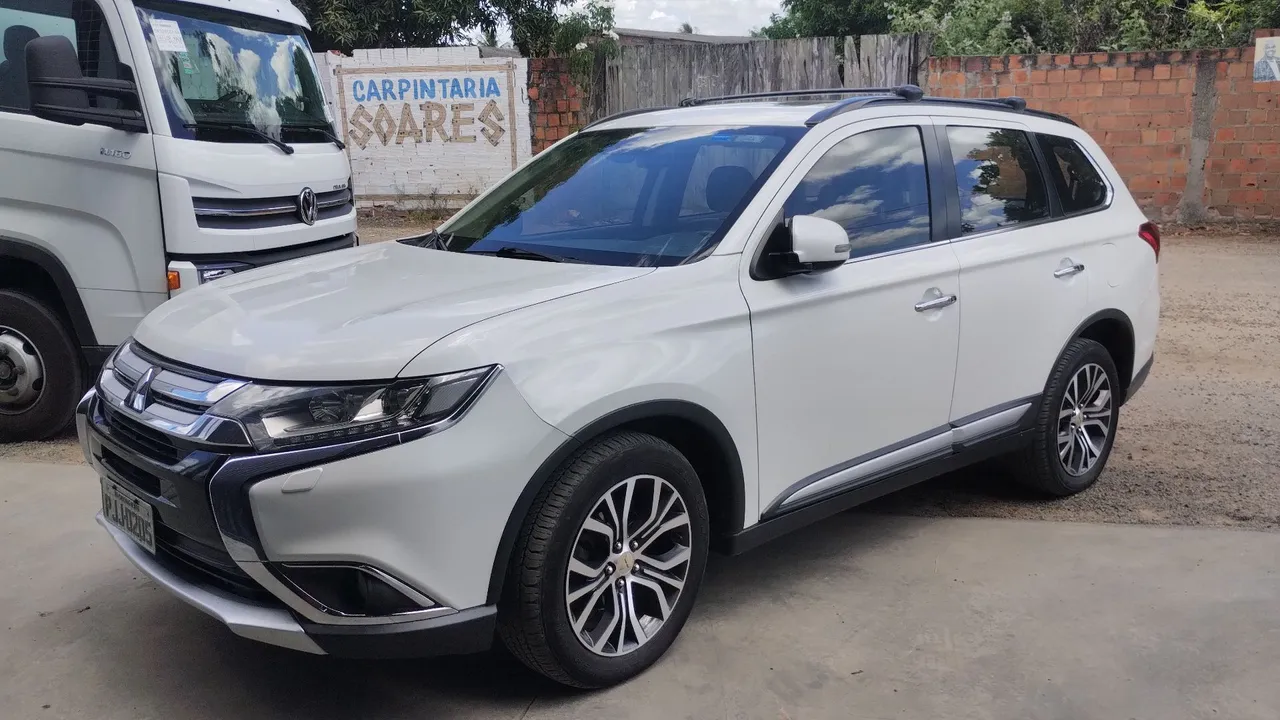 MITSUBISHI OUTLANDER a diesel Usados e Novos