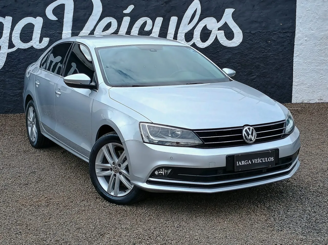 VOLKSWAGEN JETTA 2015 Usados e Novos