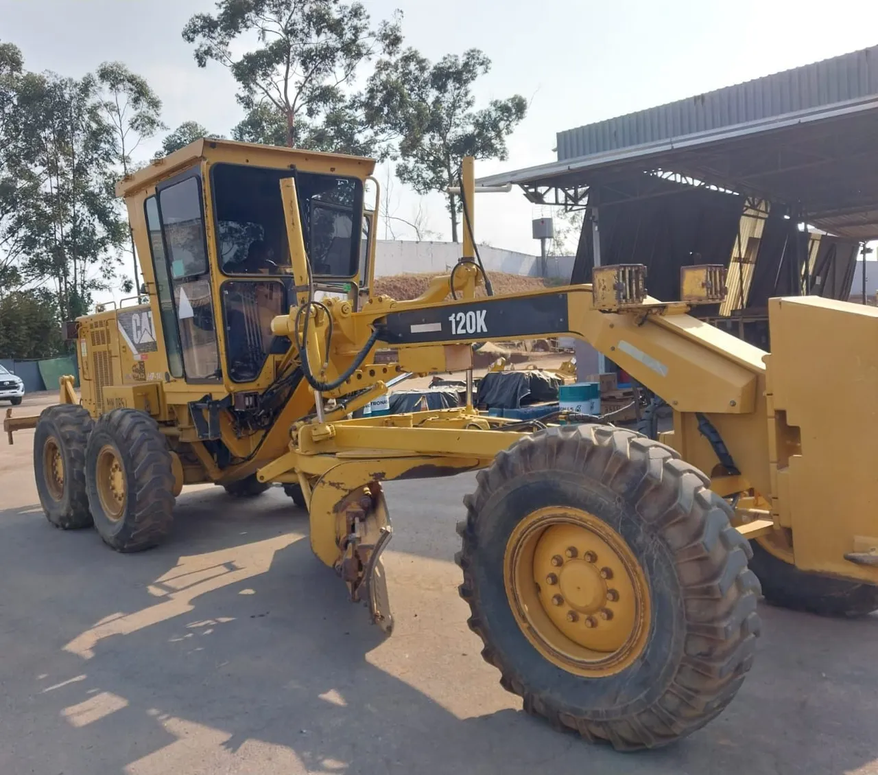 "motoniveladora 120k" no Brasil