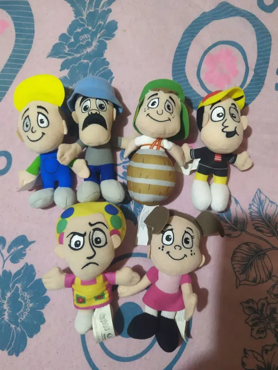 "boneco da turma do chaves" no Brasil