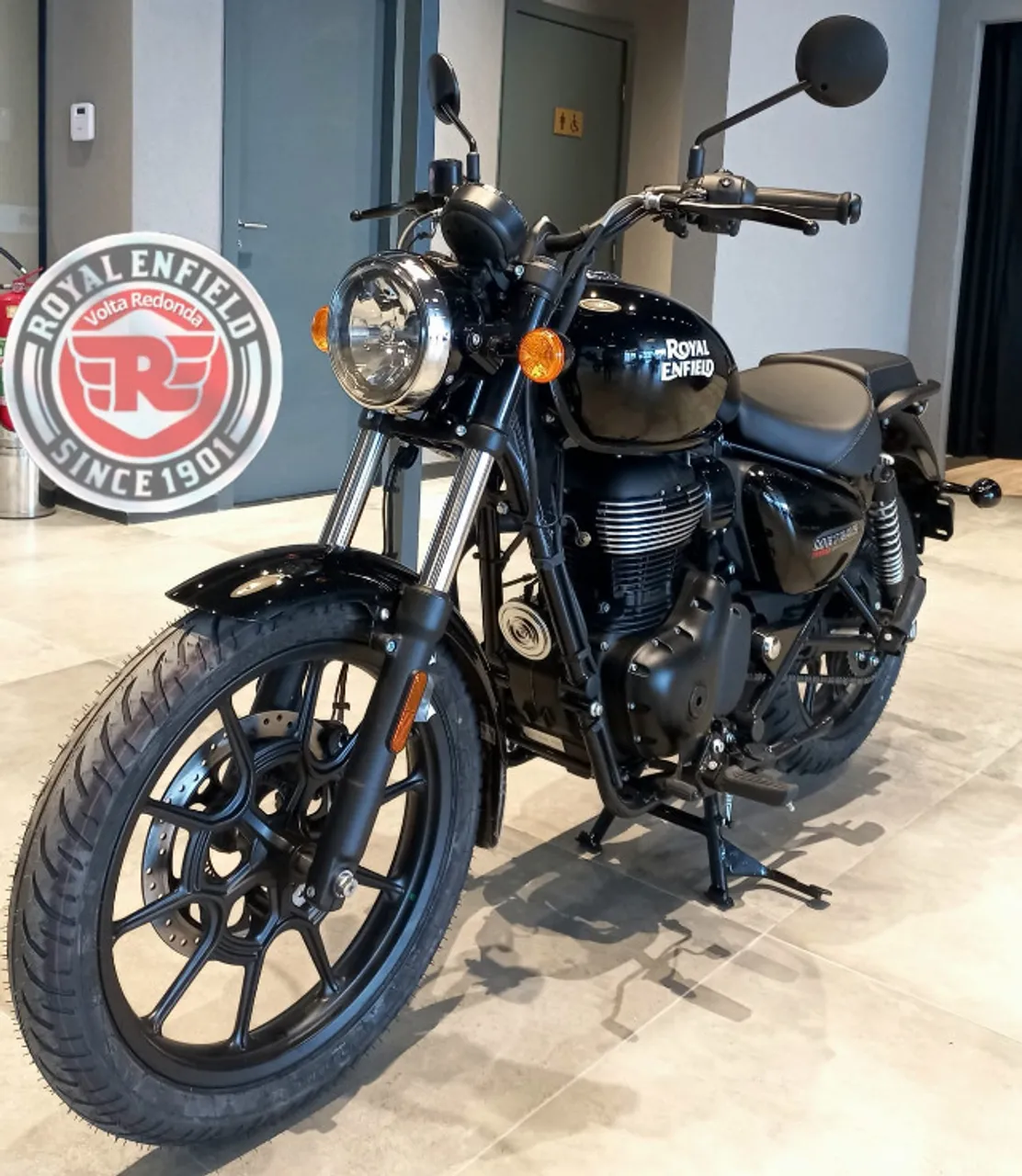 Motos ROYAL ENFIELD METEOR FIREBALL no Brasil