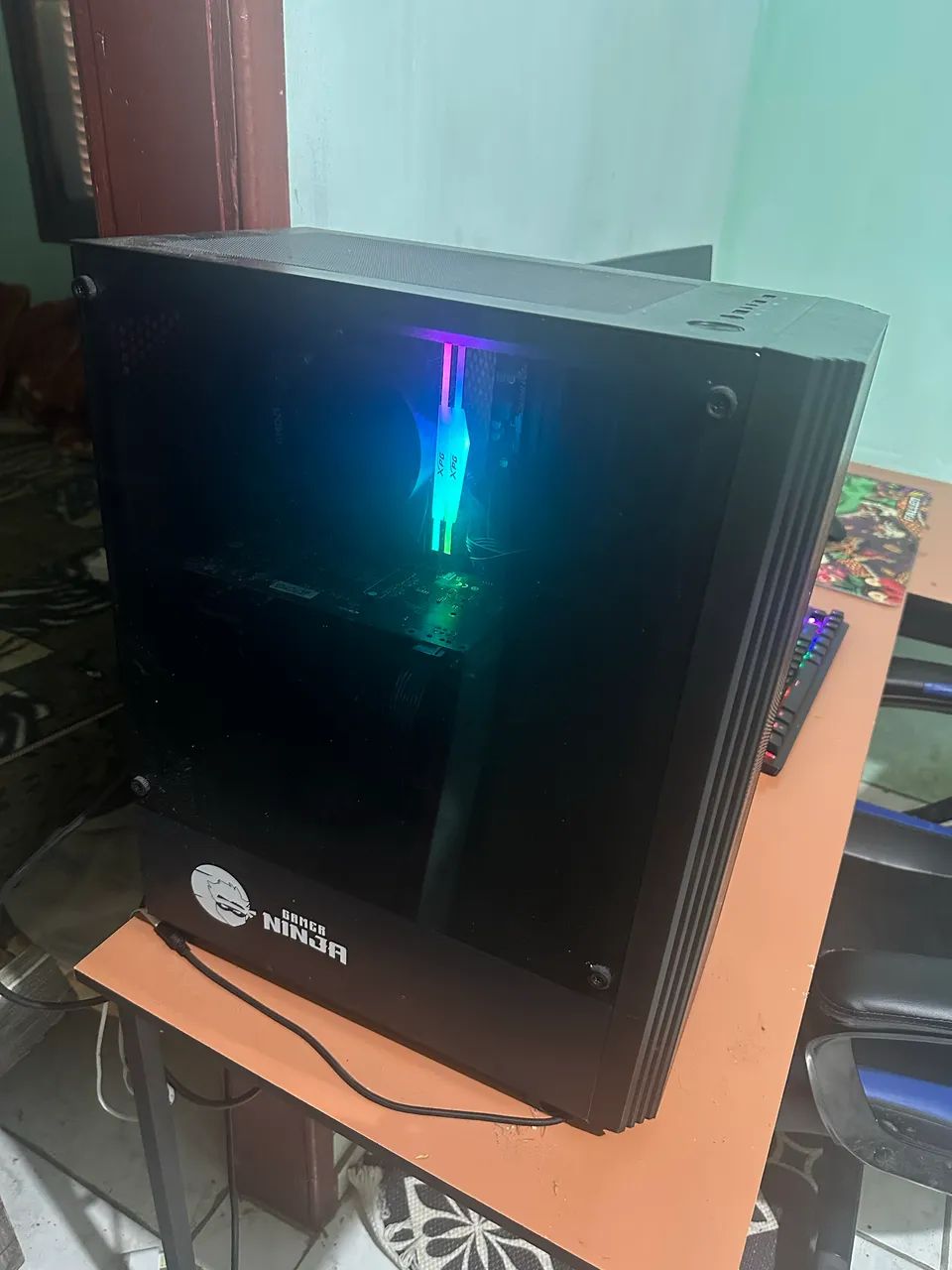Vende-se PC MONITOR, PERIFÉRICOS 3300 a vista pra ir hoje não abaixo ...