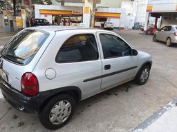 GM - CHEVROLET CORSA 1999 no Brasil | OLX