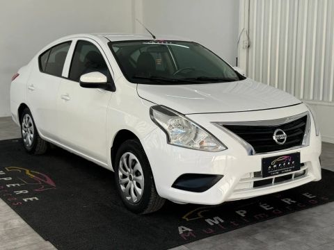 "nissan versa 2002" no Brasil