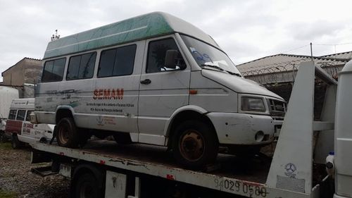IVECO DAILY MINIBUS Usados e Novos