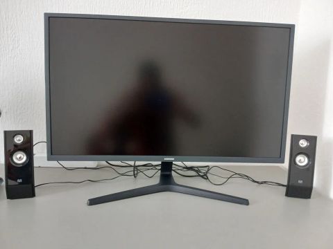"monitor samsung 31 polegadas" no Brasil