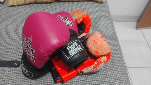 "luvas de boxes" no Brasil
