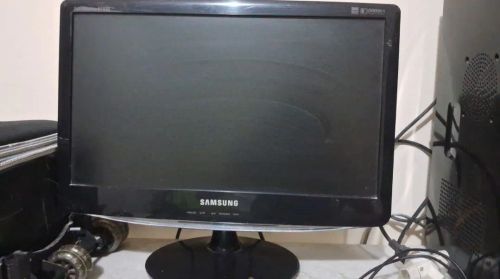 "monitor de 19 polegadas samsung" - Monitores no Brasil