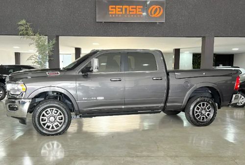 RAM 3500 Usados e Novos