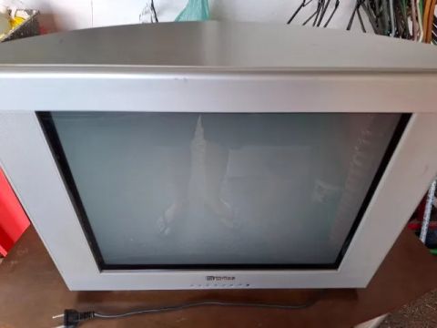 "tv de tubo antiga" - TVs no Brasil