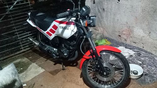 Motos YAMAHA RDZ no Brasil
