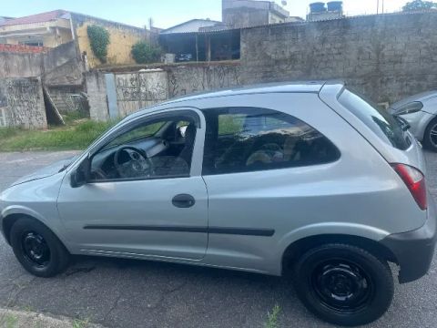 "chevrolet celta 2 portas" - Carros Usados e Novos à venda