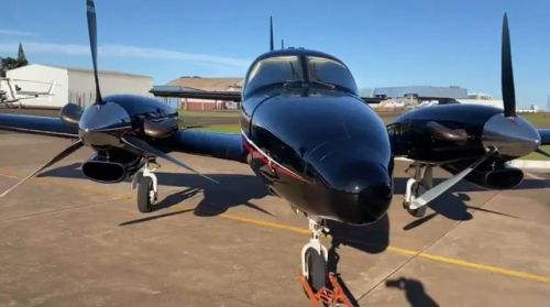 "aviao cessna" no Brasil