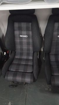 "banco recaro" no Brasil