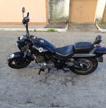 Motos FYM FY250 no Brasil