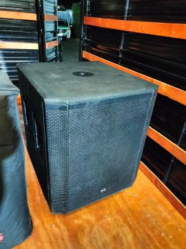 "subwoofer 18" no Brasil