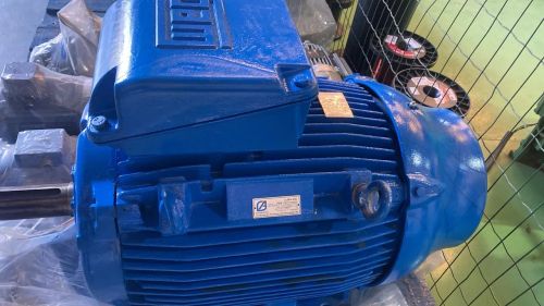 "motor eletrico 75 cv" no Brasil