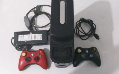 "xbox 360 fat" - Consoles de Vídeo Game no Brasil
