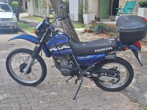 Motos HONDA XLR no Brasil