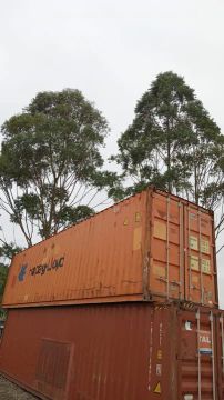 "container de 40 pes" no Brasil