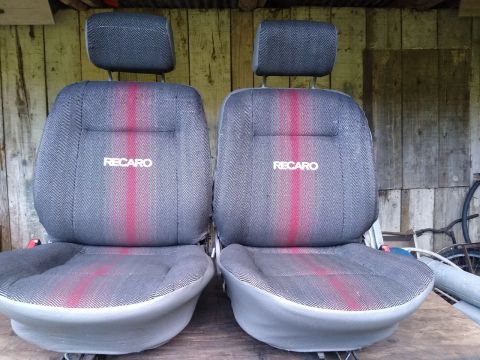 "banco recaro" no Brasil