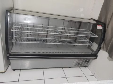"vitrine para doces" no Brasil