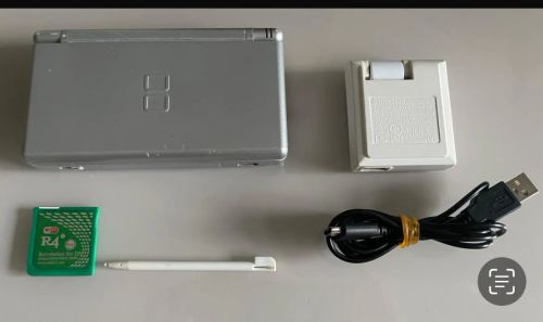 Nintendo DS Lite no Brasil