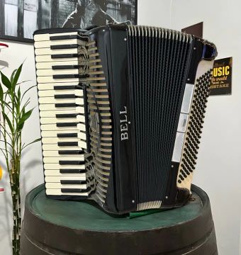 "acordeon quarta de voz" - Instrumentos musicais no Brasil