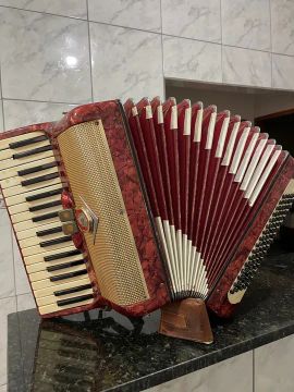 "sanfona ou acordeon" - Instrumentos musicais no Brasil