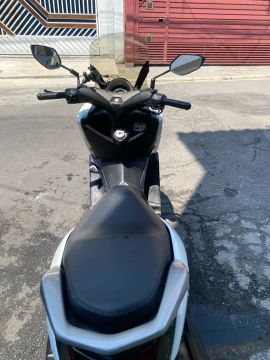 Motos YAMAHA NMAX no Brasil